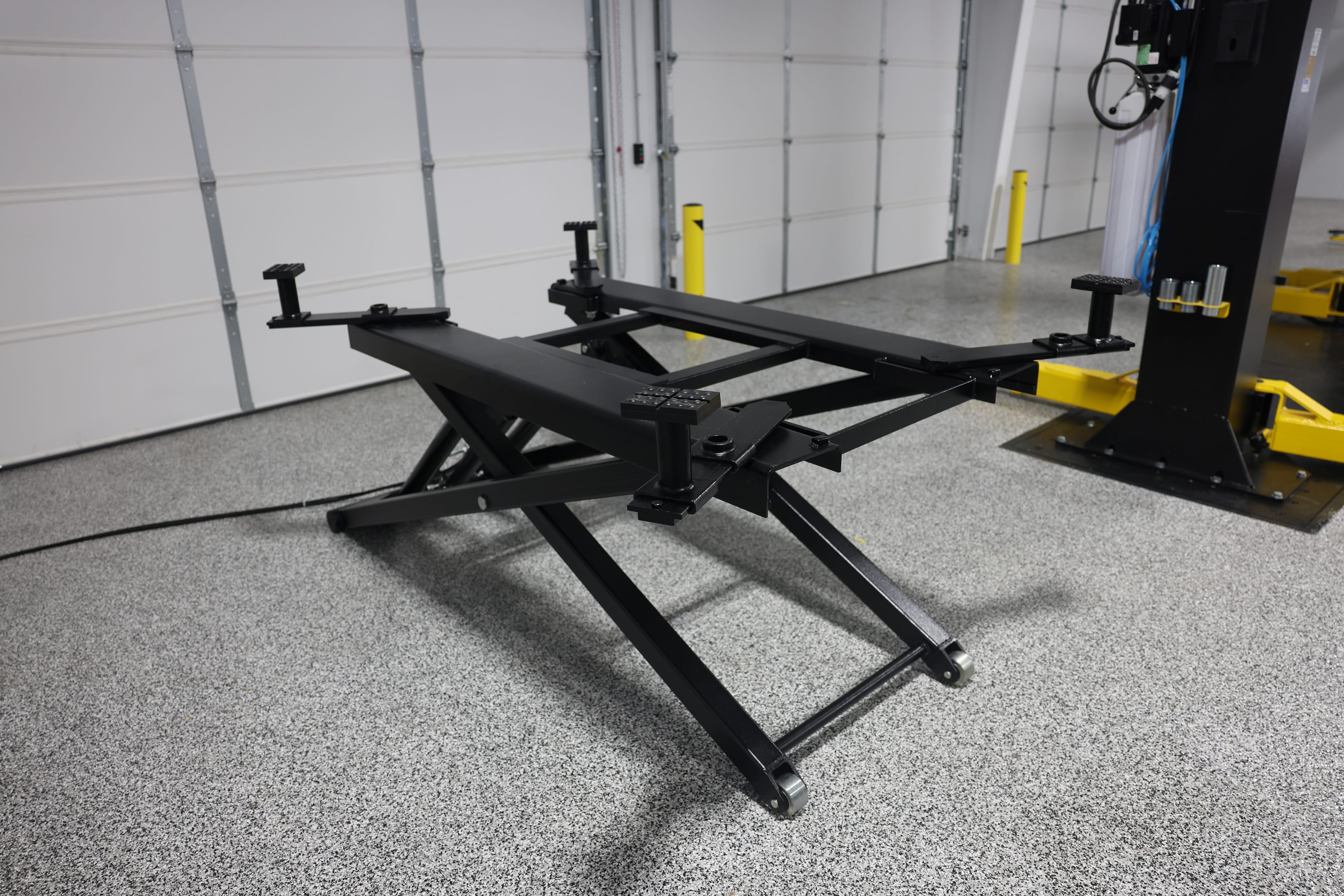 6K Mid-Rise Lift / Portable | Challenger Lifts