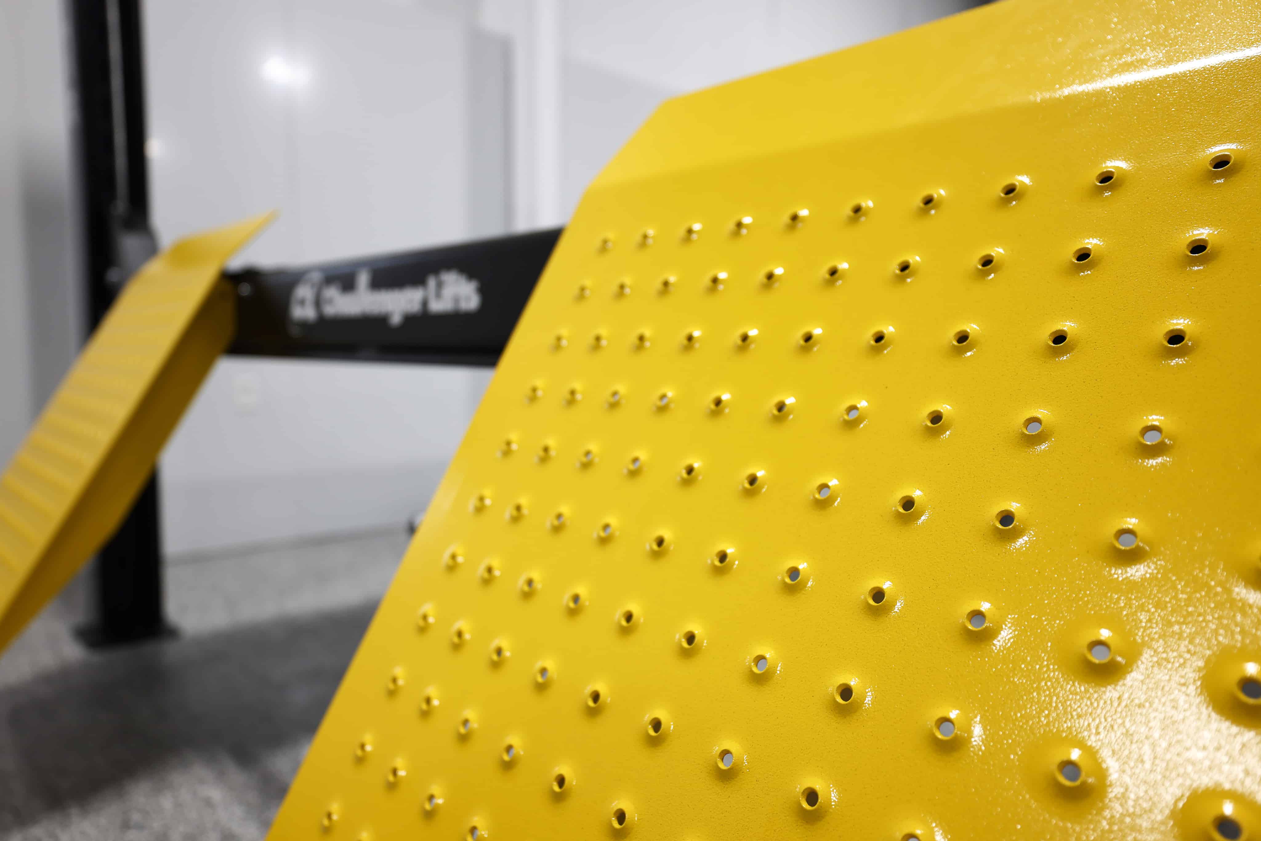 15K 4-Post Lift / Alignment | Challenger Lifts