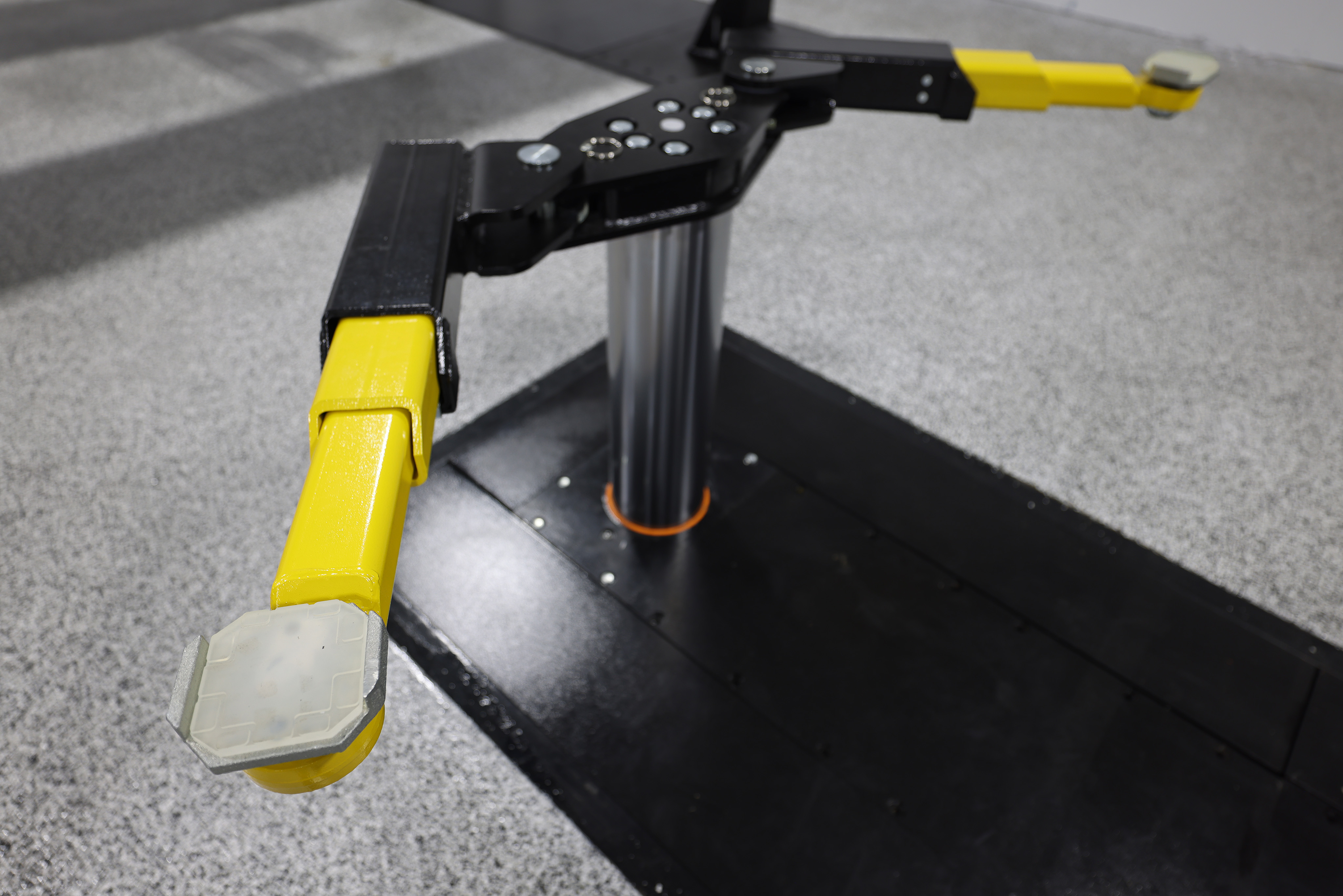 10K Wide Inground Lift | Challenger Lifts